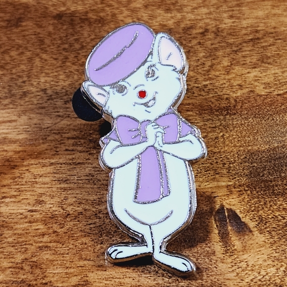 Disney | Jewelry | Bianca From The Rescuers Disney Pin | Poshmark